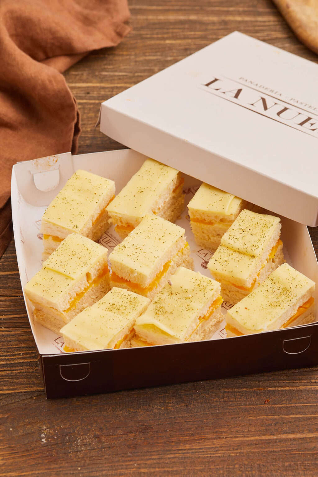 Mini Sandwich – LA NUEZ